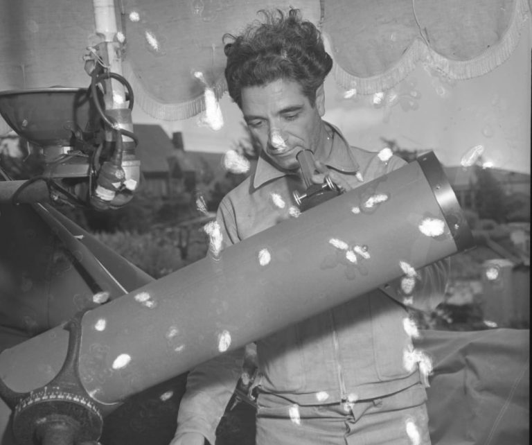 George Adamski, el emisario de los hermanos del espacio – Magonia